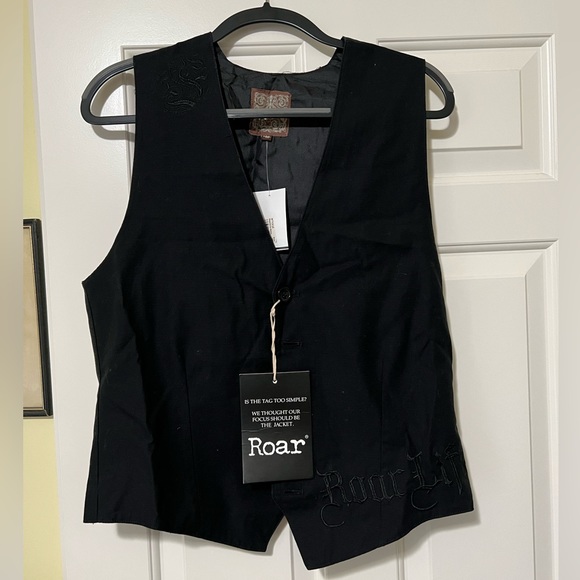 Roar | Jackets & Coats | Roar Black Designer New Vest M | Poshmark